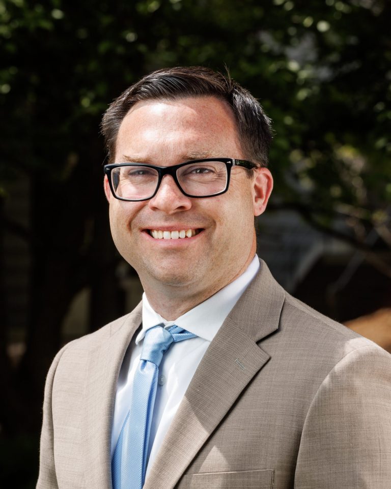 Alumni Networks | UConn Foundation